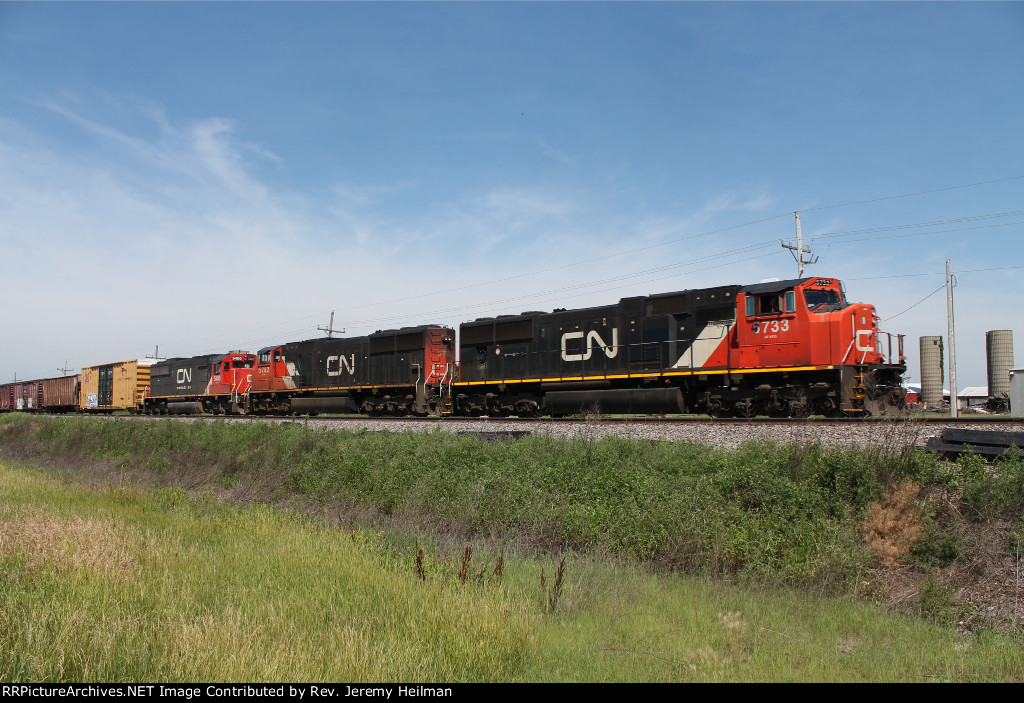 CN 5733 & others (3)